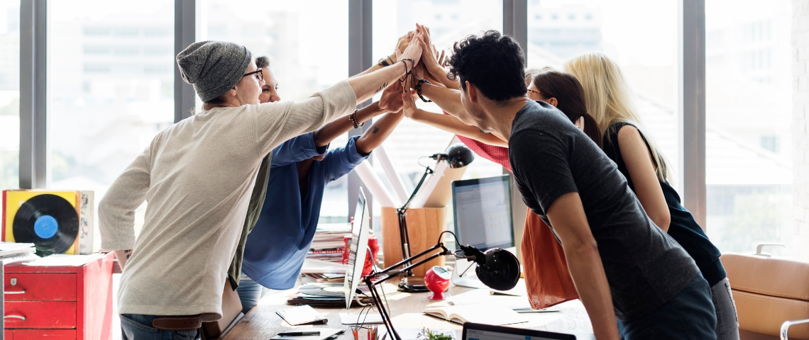 10 Proven Strategies to Motivate a Team and Boost Performance
